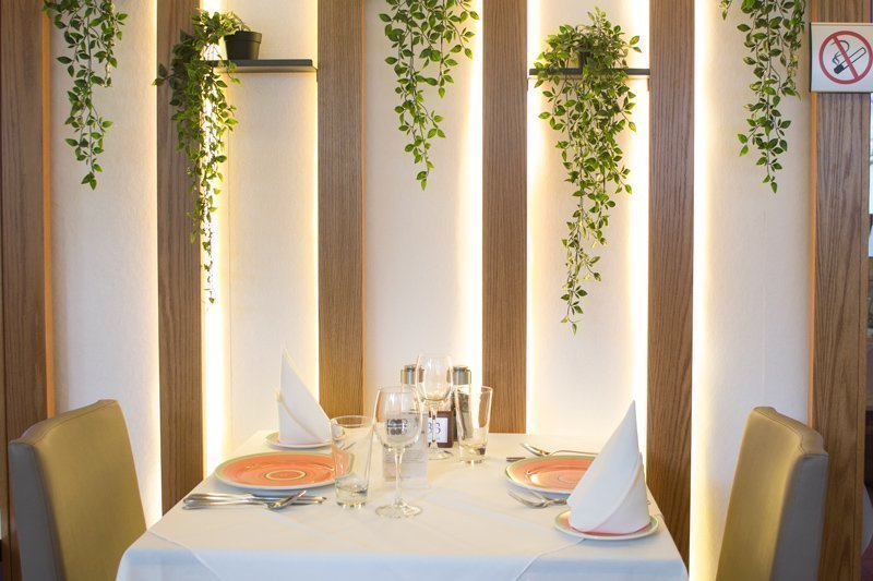 ΠΥΞΙΔΑ ΨΑΡΟΤΑΒΕΡΝΑ - cyprusspots.com